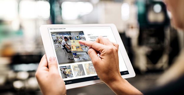 Using Digital Tools as a Recruitment Tool in Manufacturing